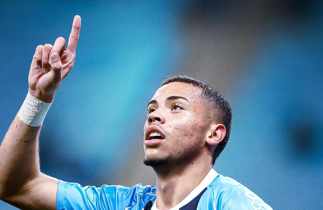 Aston Villa Agree €10m Deal for Young Brazilian Talent Alysson ...